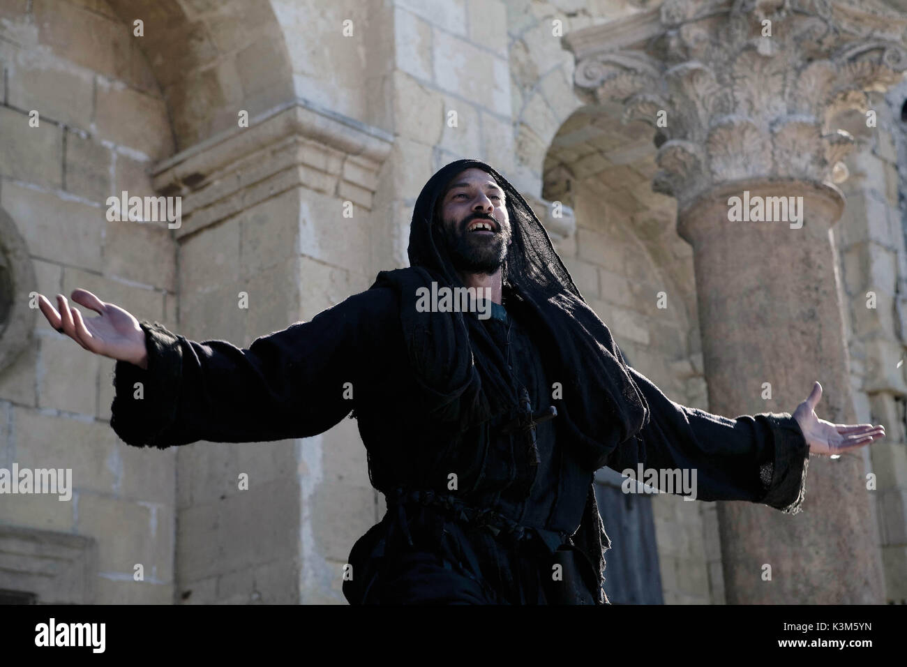 Barhom hi-res stock photography and images - Alamy