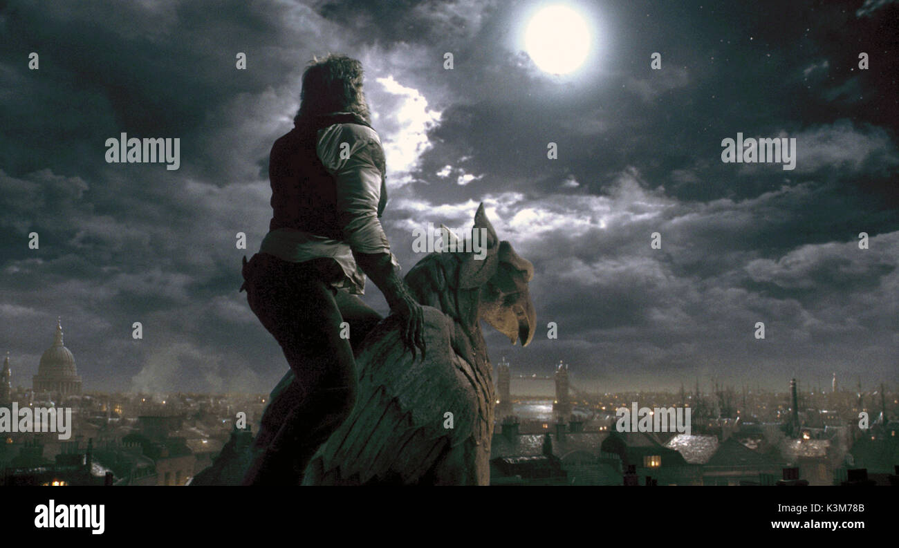 The wolfman 2010 benicio del toro hi-res stock photography and images ...