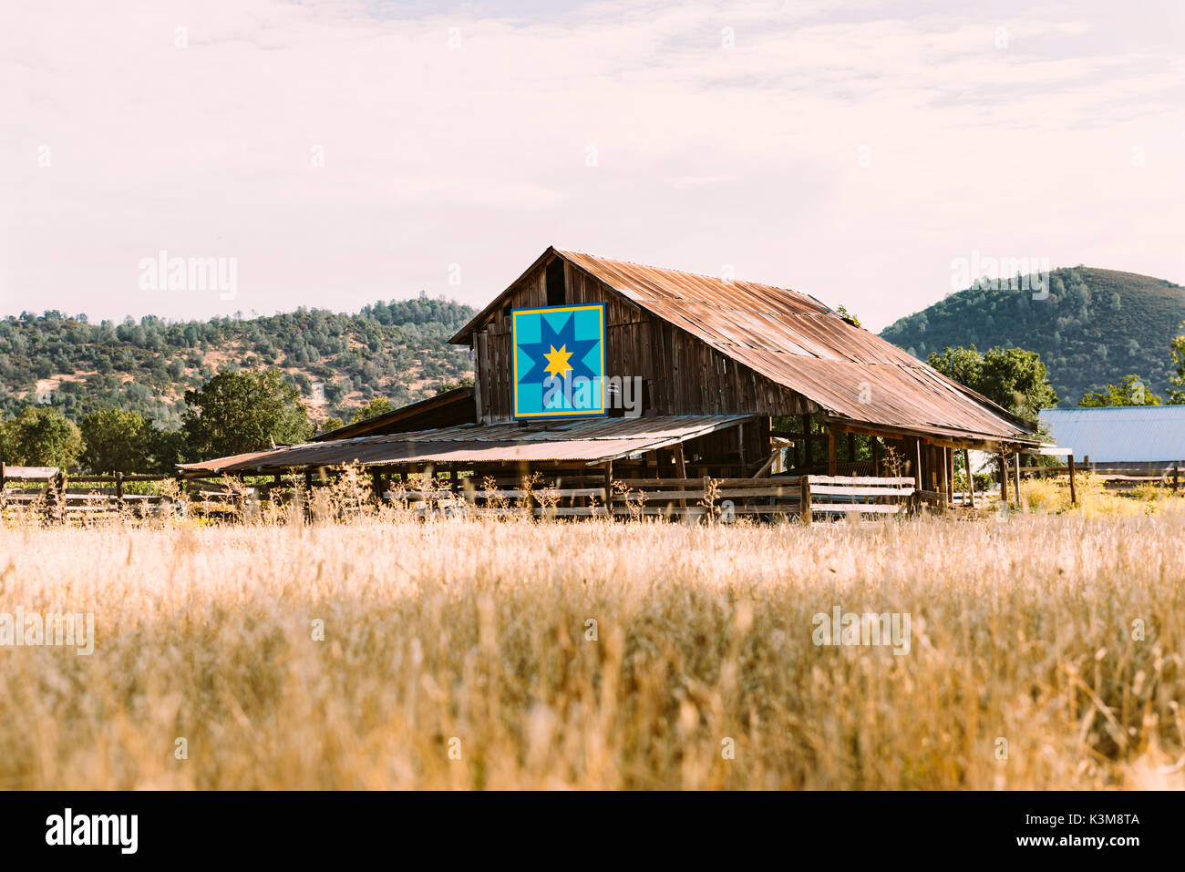 Farmer barn house hi-res stock photography and images - Alamy