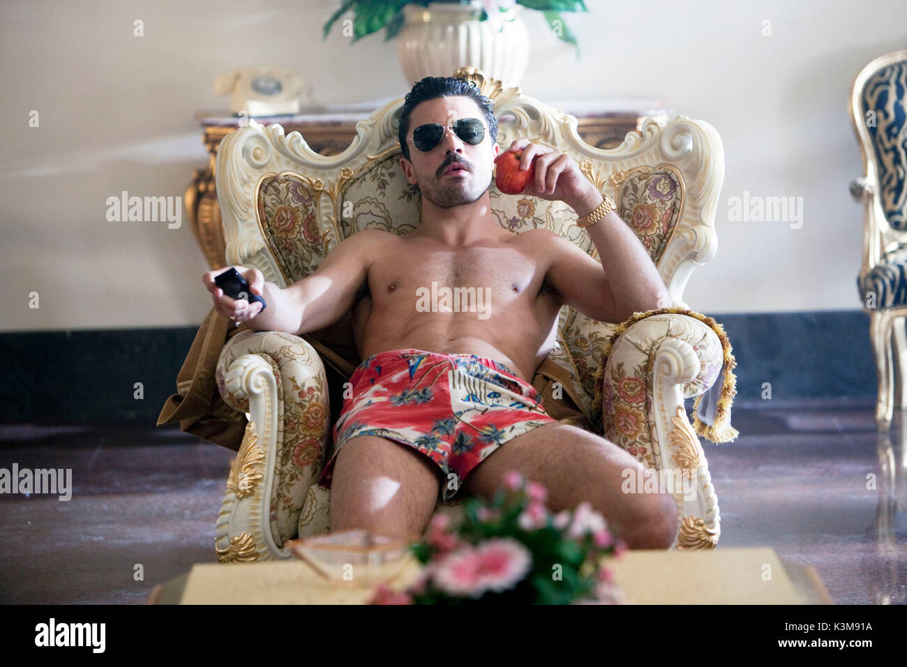 THE DEVIL'S DOUBLE [BEL / NDL 2011] DOMINIC COOPER THE DEVIL'S DOUBLE [BEL / NDL 2011] DOMINIC ...