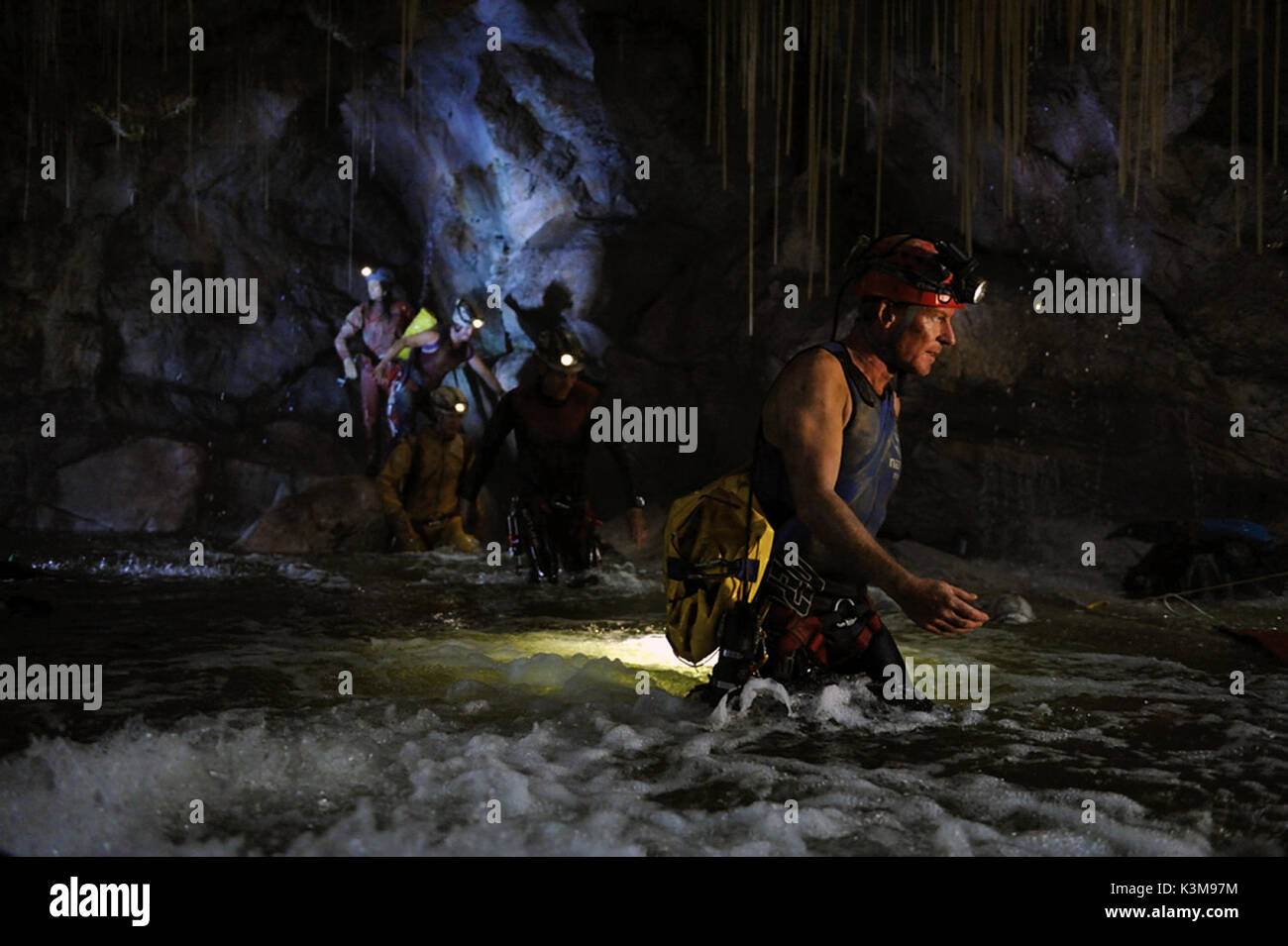 SANCTUM [US / AUS 2011] aka JAMES CAMERON'S SANCTUM RICHARD ROXBURGH ...