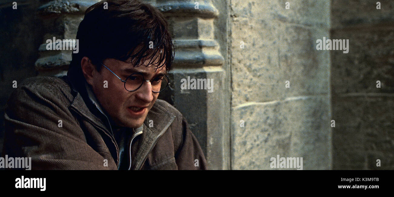 Daniel radcliffe potter portrait hi-res stock photography and images ...