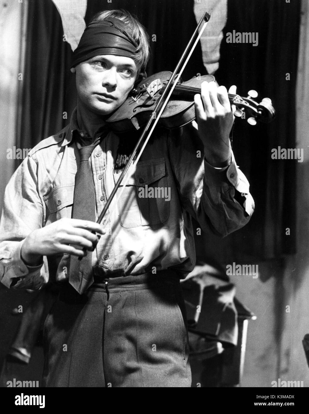 Simon ward hi-res stock photography and images - Alamy