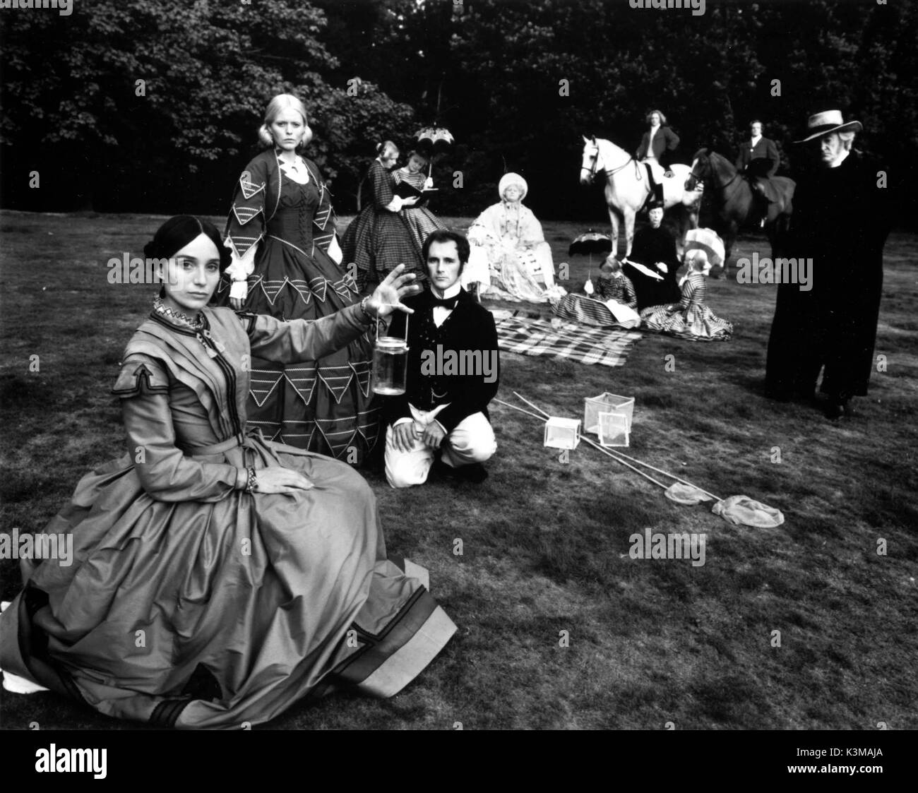 ANGELS AND INSECTS [US / BR 1995] [L-R] KRISTIN SCOTT THOMAS, PATSY ...