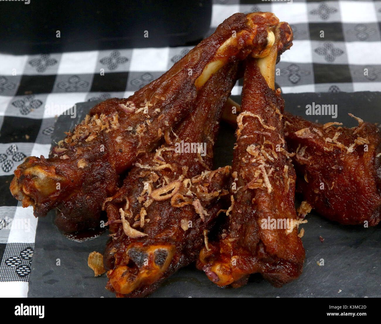 White wing duck hi-res stock photography and images - Alamy