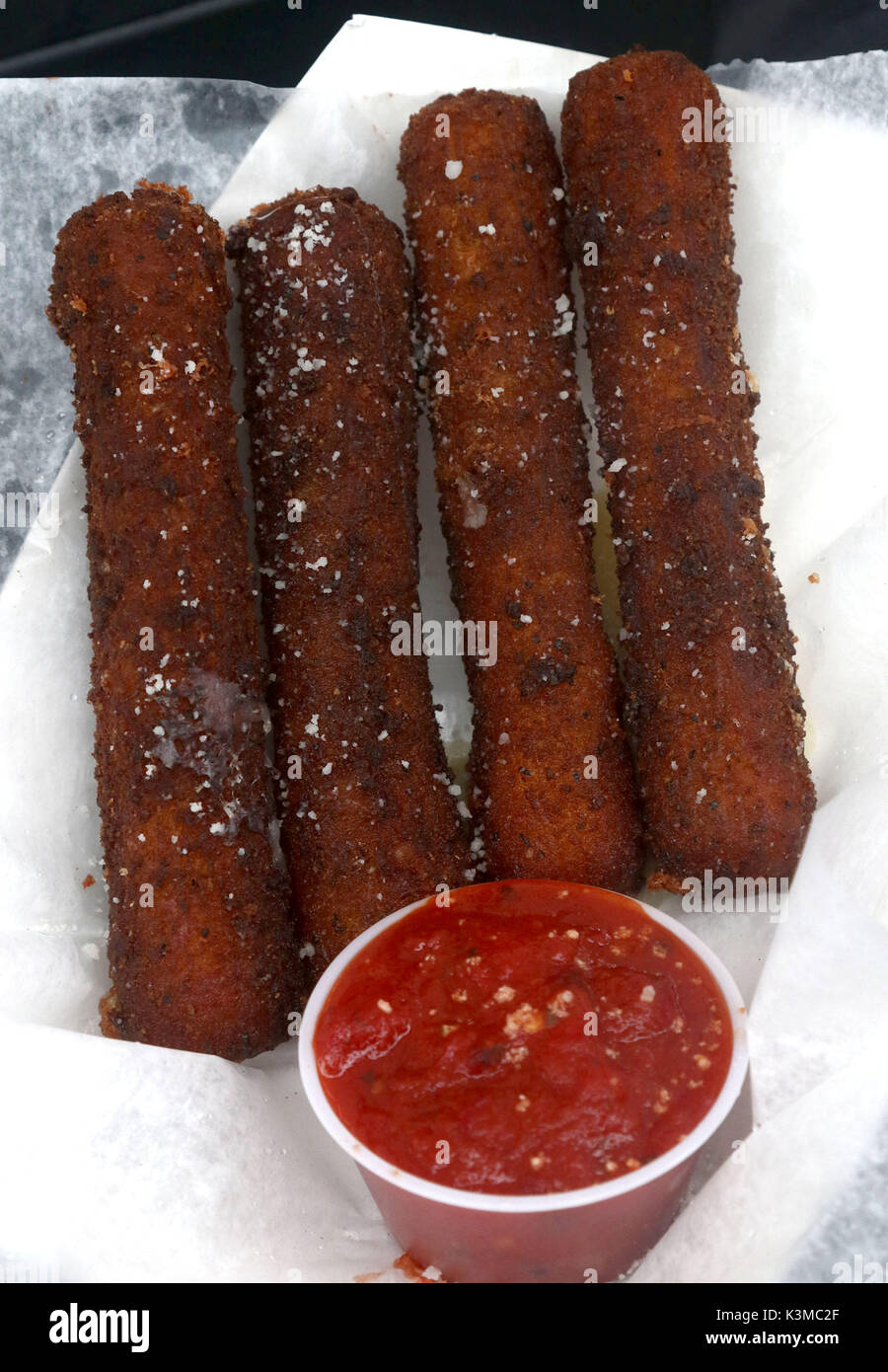 Breaded mozzarella sticks hi-res stock photography and images - Alamy