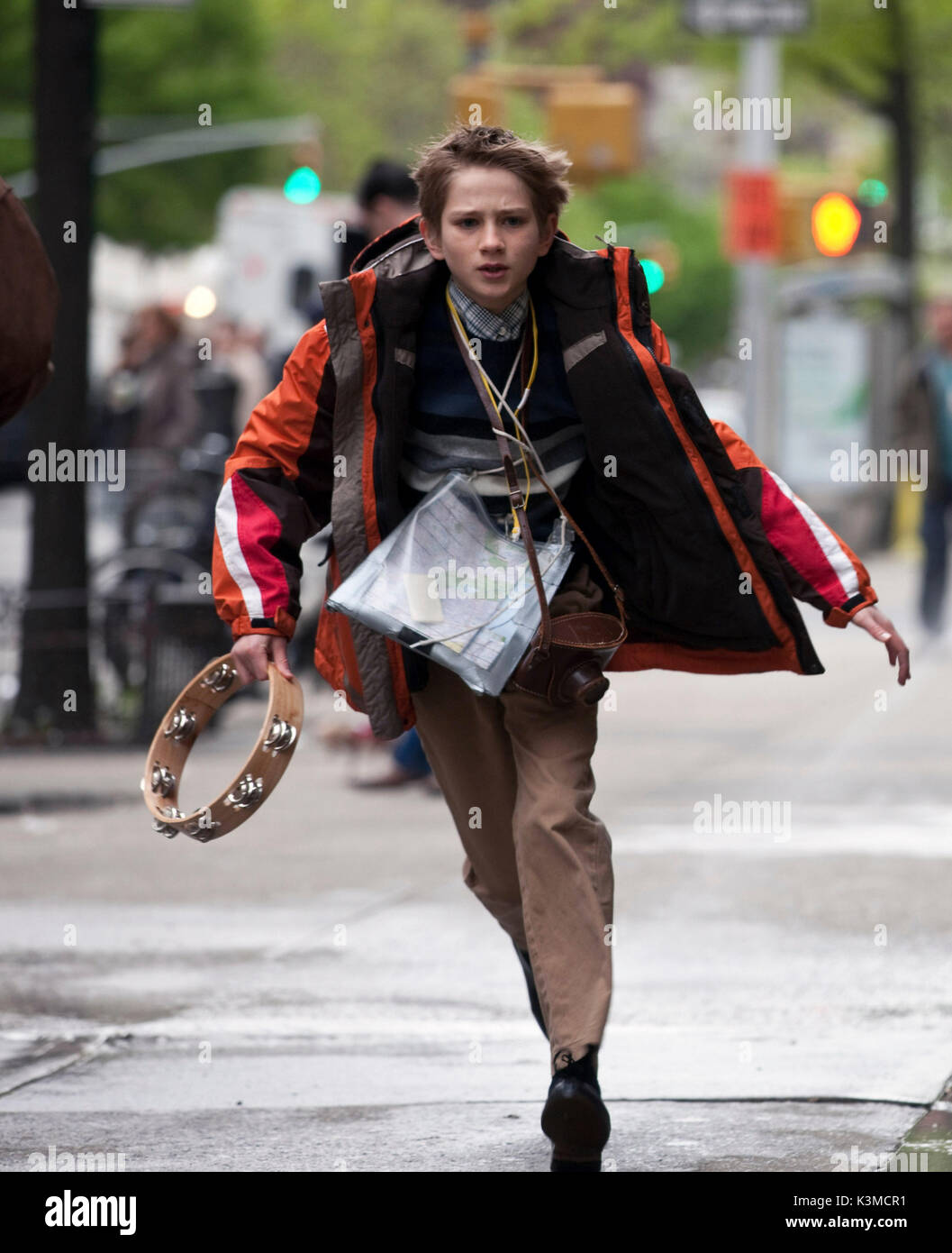 Extremely loud incredibly close hi-res stock photography and images - Alamy