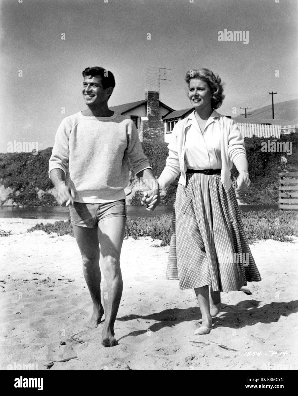 George nader hi-res stock photography and images - Alamy