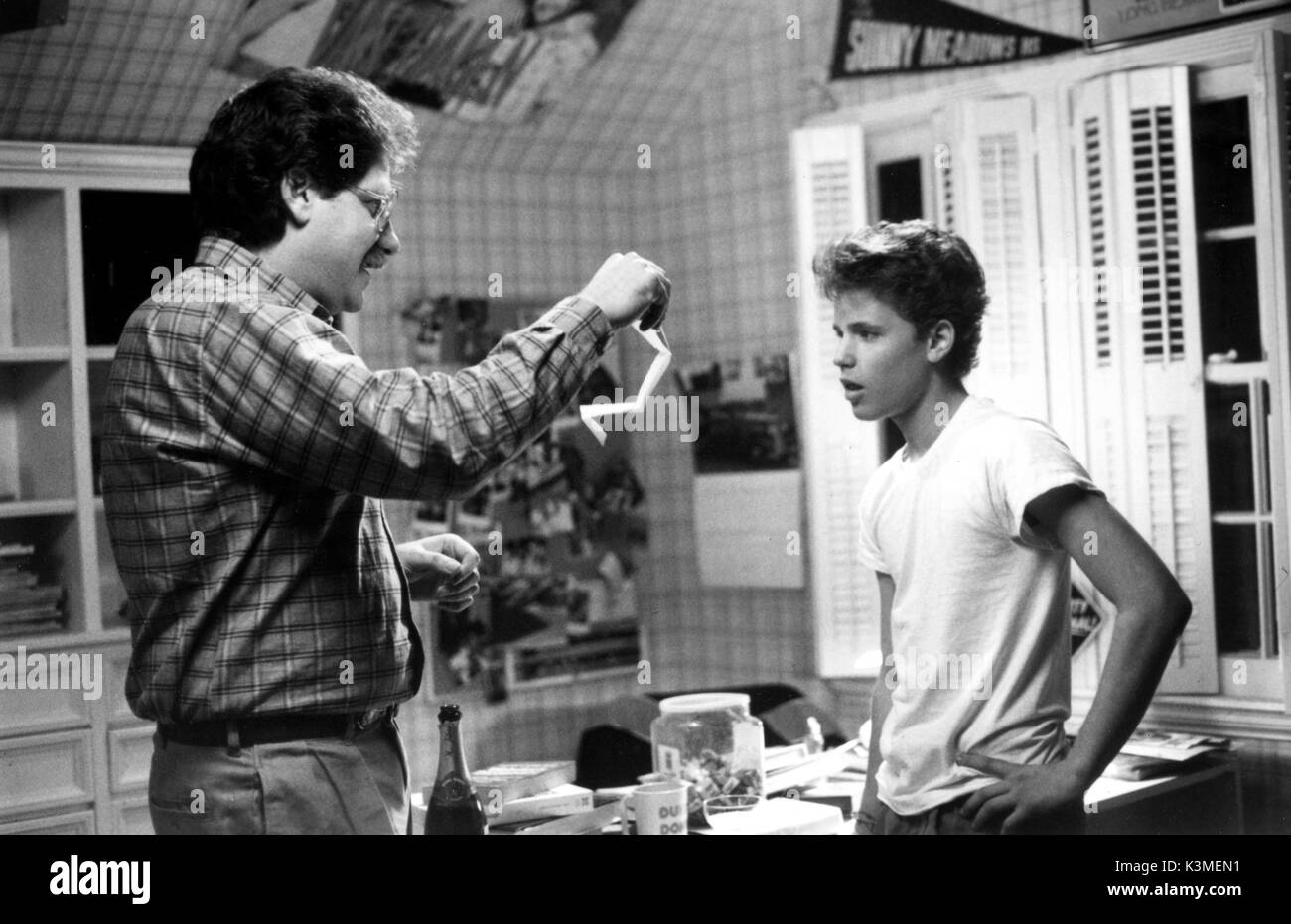 LICENSE TO DRIVE [US 1988] RICHARD MASUR, COREY HAIM Date: 1988 Stock ...