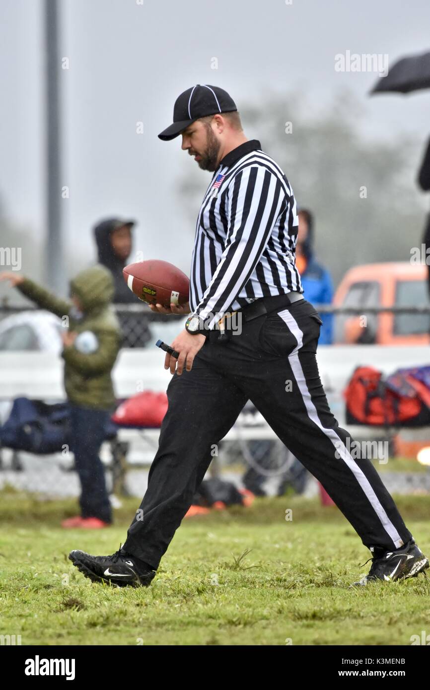 American football referee Stock Photo - Alamy