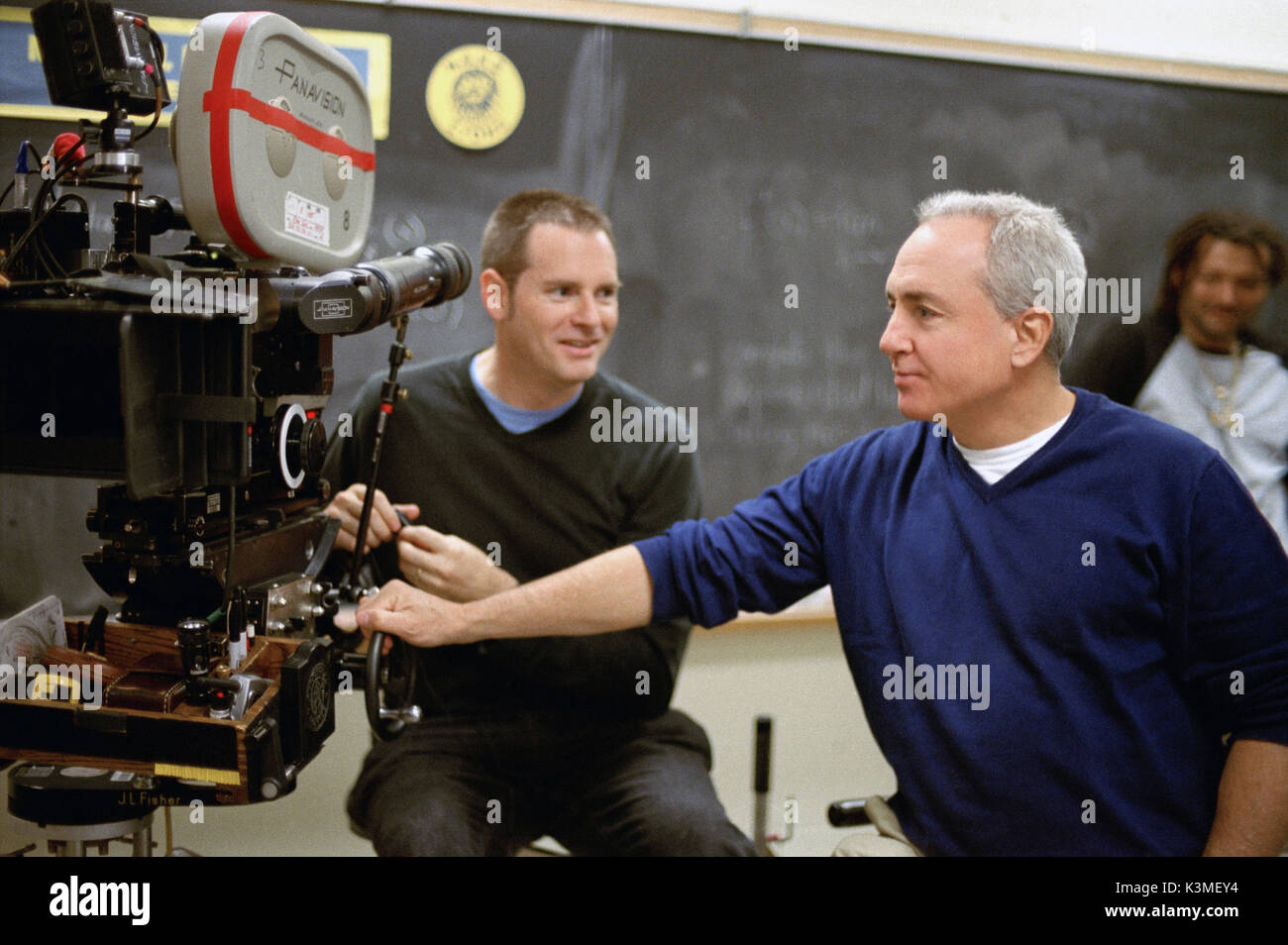 MEAN GIRLS [ US 2004 ] [L-R] Director MARK WATERS, Producer LORNE ...