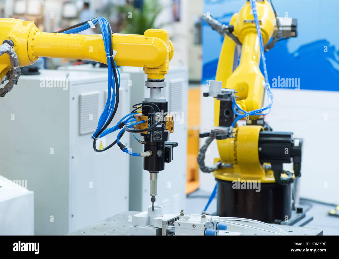 artificial intelligence machine at industrial manufacture factory,Smart ...