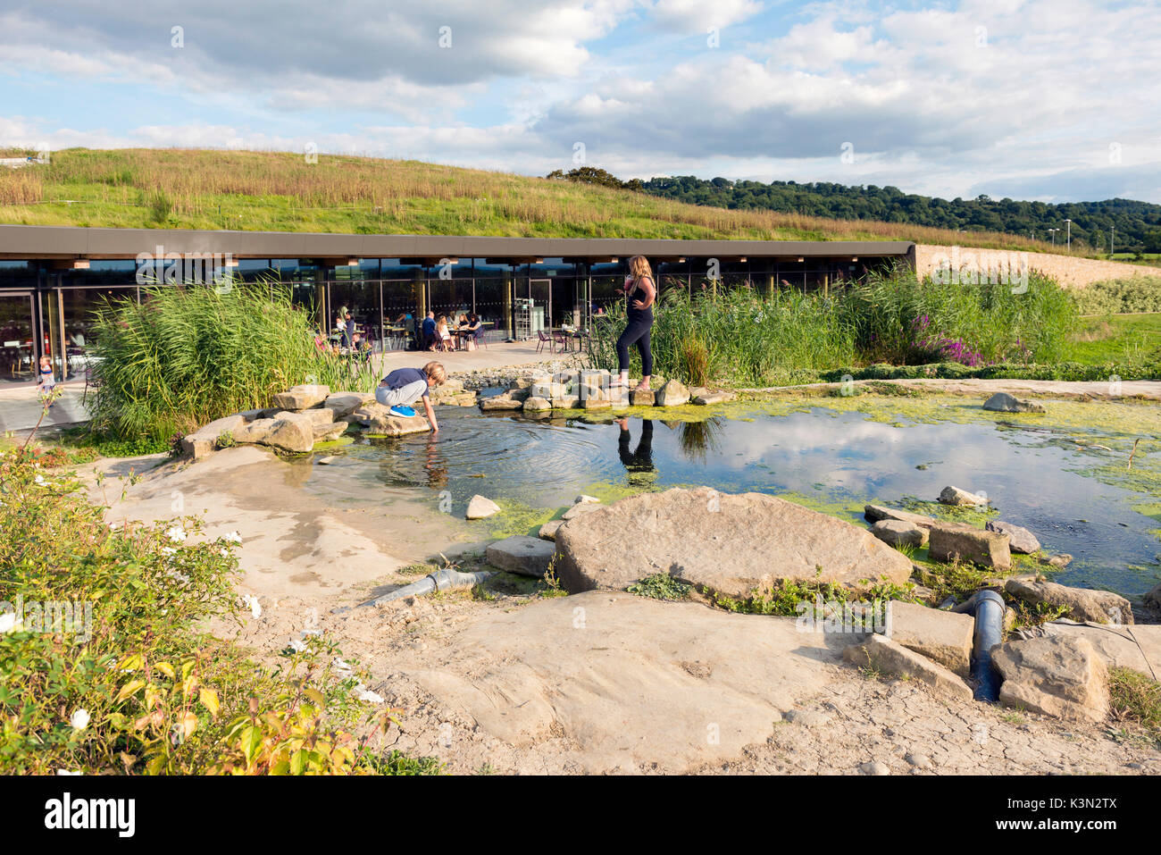 Motorway uk services hi-res stock photography and images - Alamy