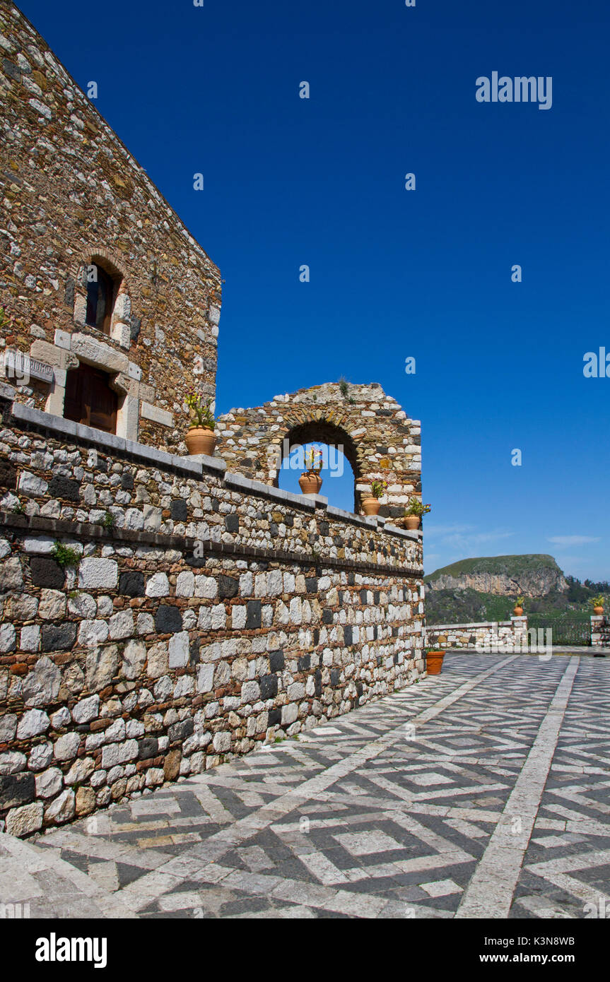 Castelmola village hi-res stock photography and images - Alamy