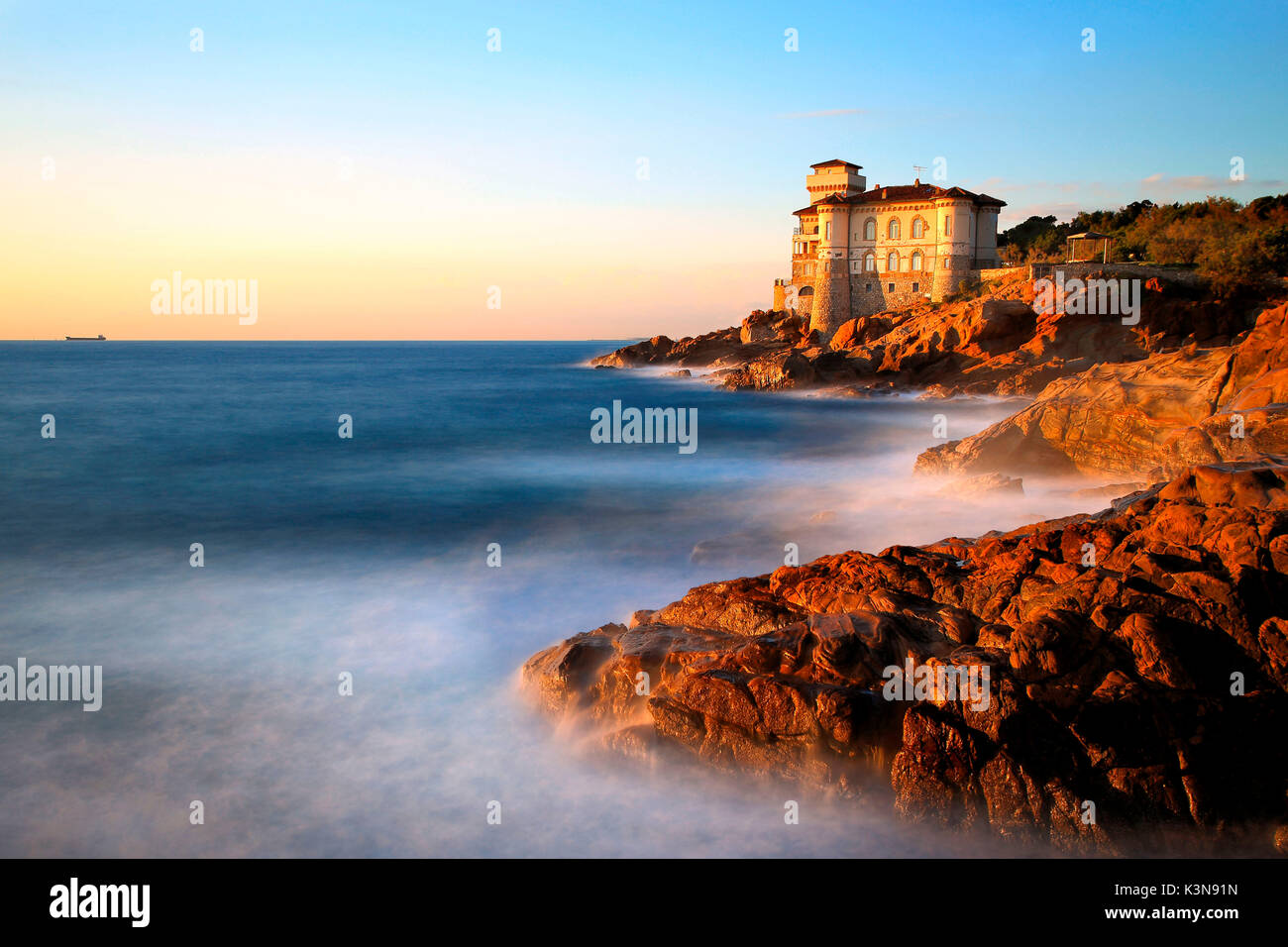 Castle of boccale hi-res stock photography and images - Alamy