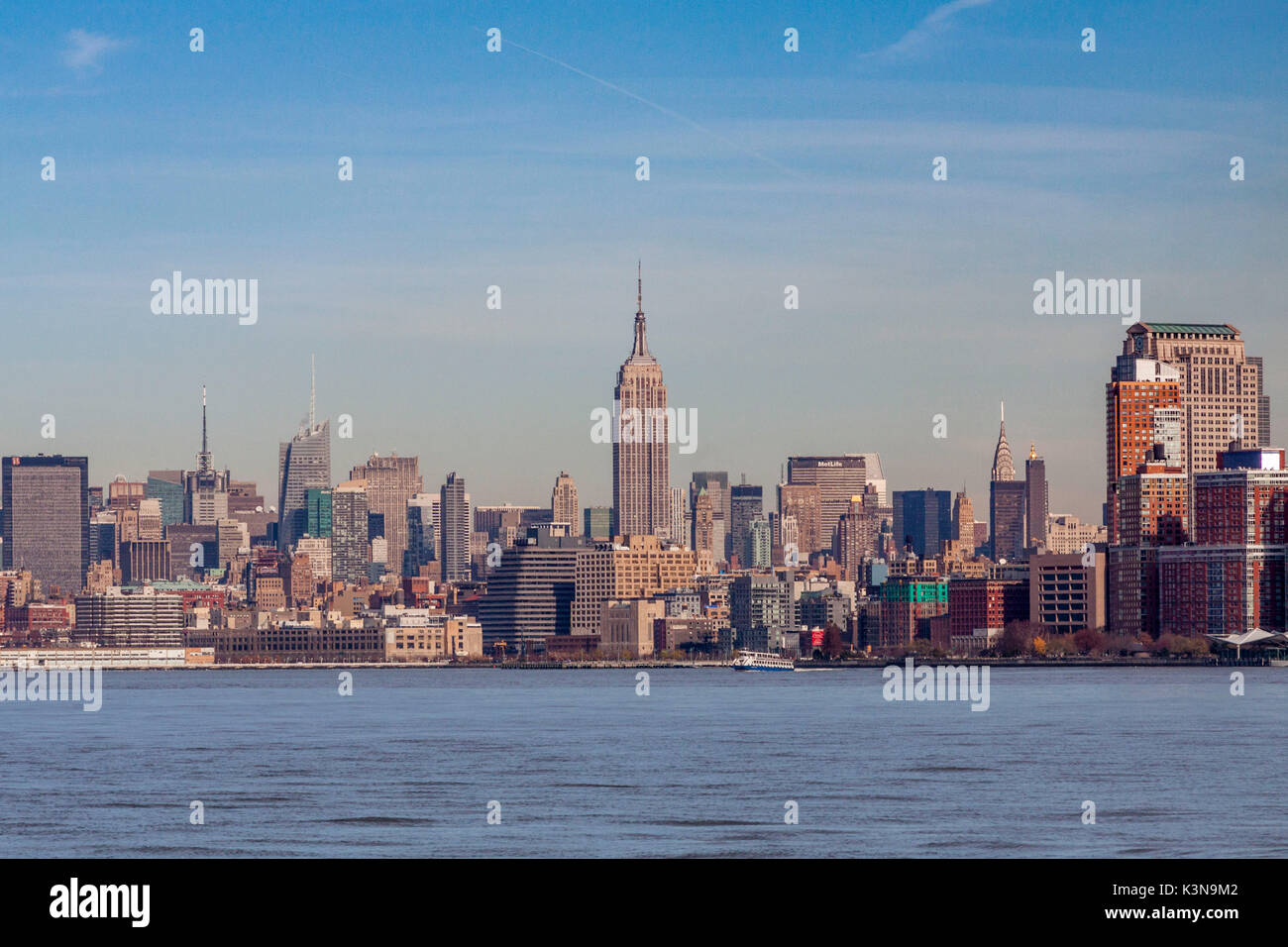 Downtown Manhattan across the Hudson River, New York, Manhattan, United ...