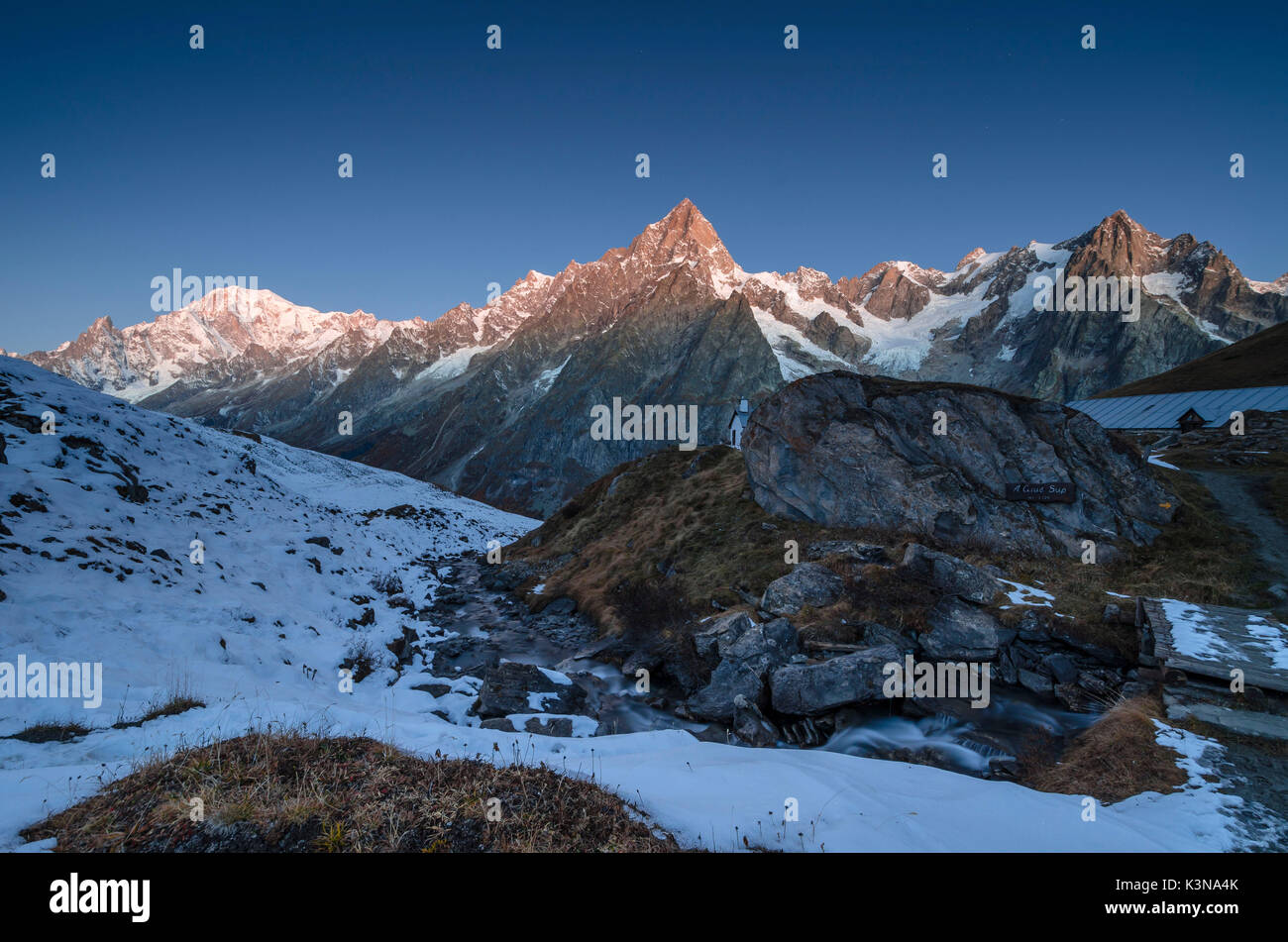 Dawn's light on Mont Blanc massif (Ferret Valley, Aosta Valley, Italian ...