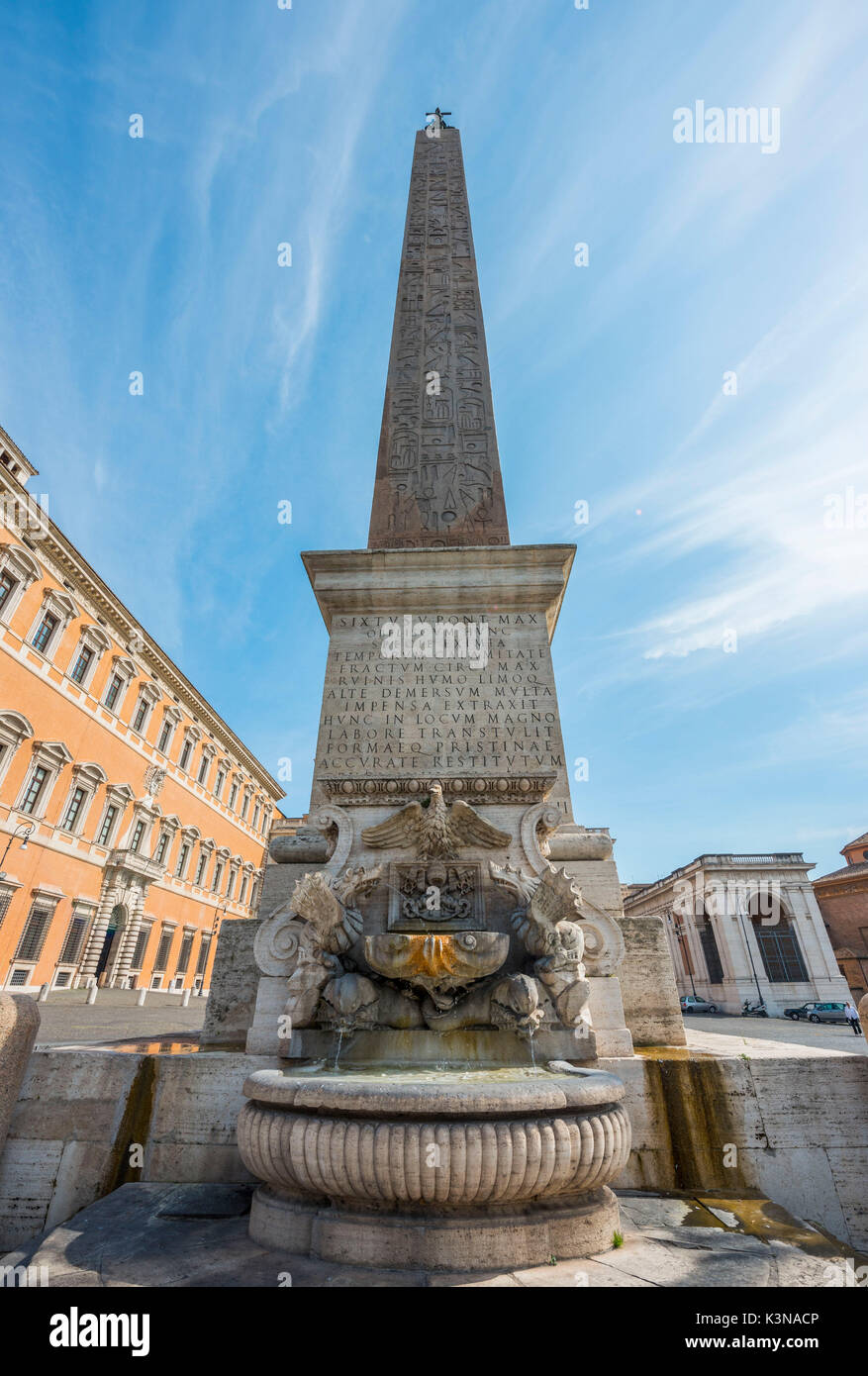 Obelisk rome hi-res stock photography and images - Alamy