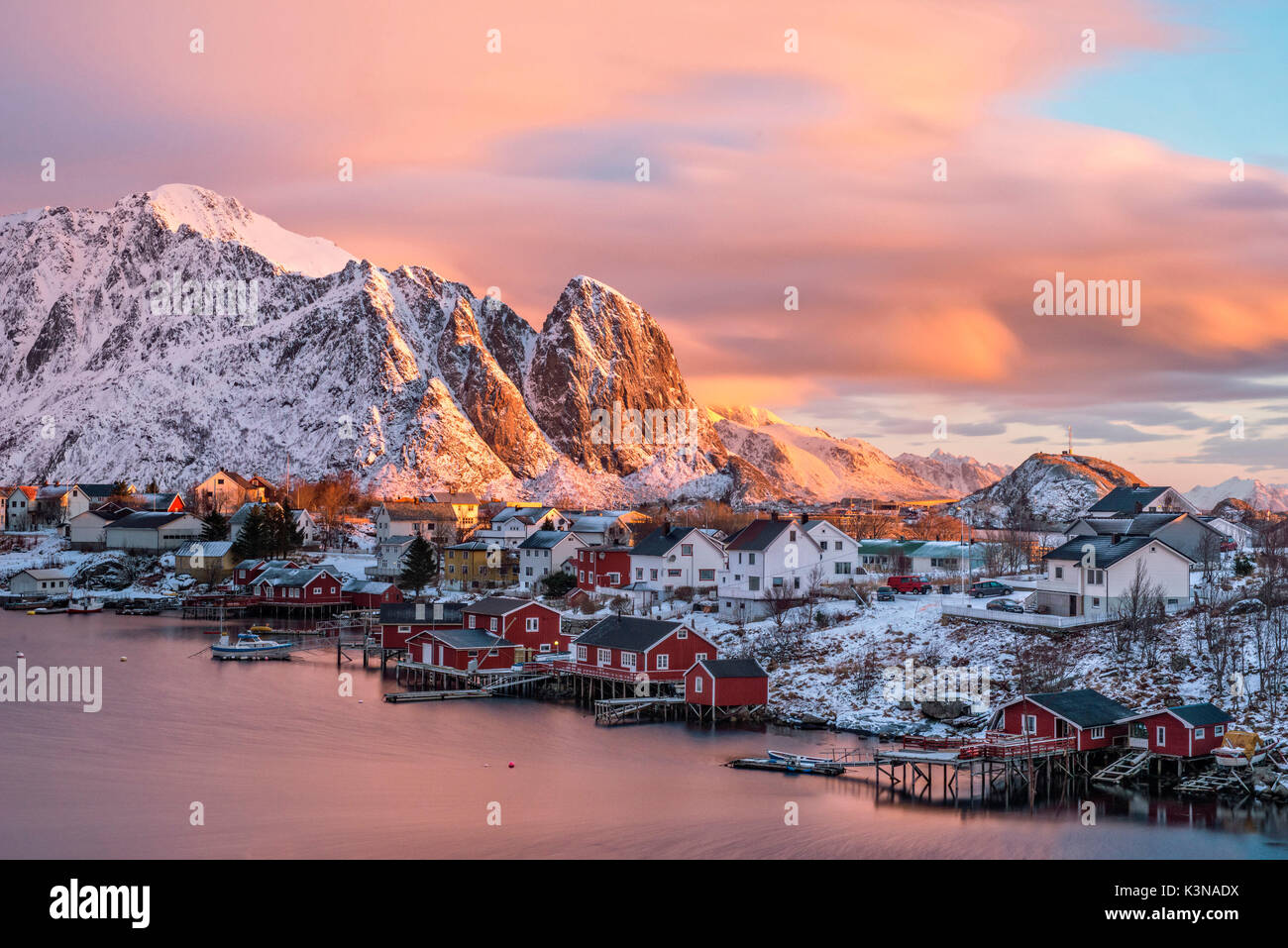 Reine norway winter town hi-res stock photography and images - Alamy