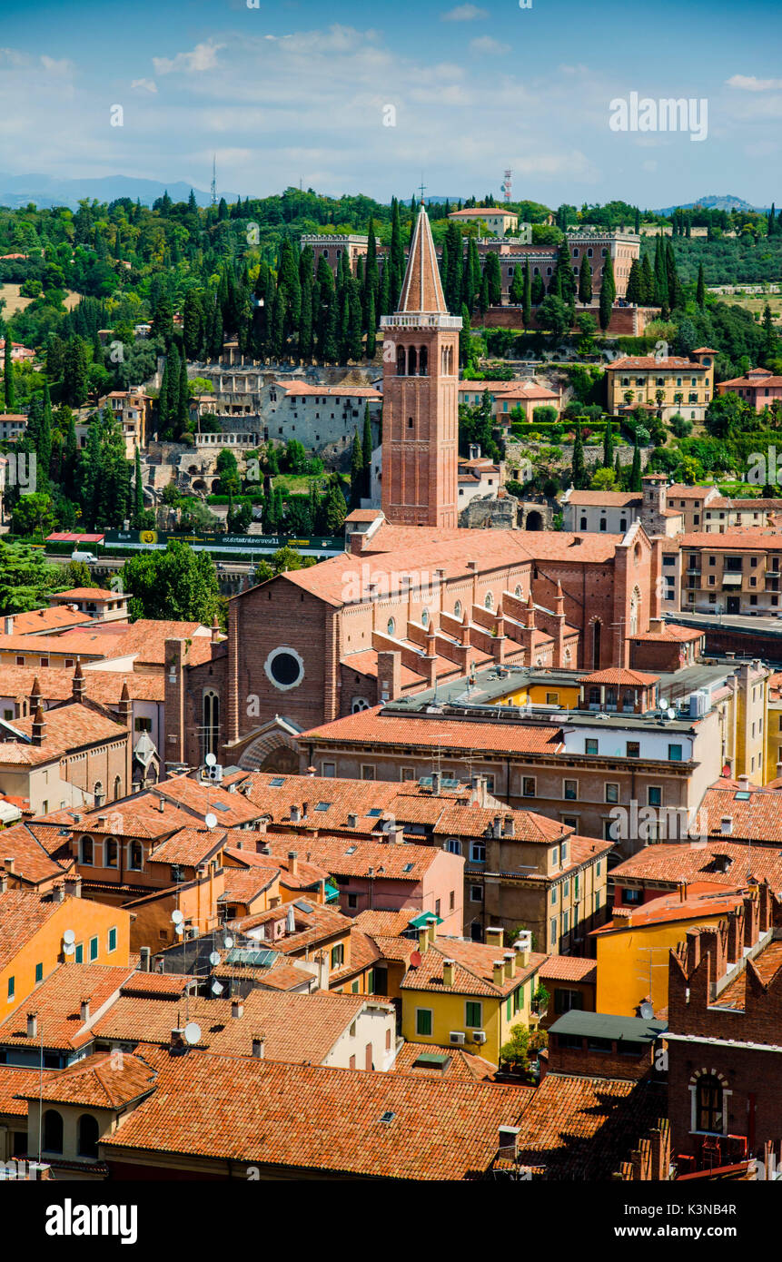Monuments verona hi-res stock photography and images - Alamy