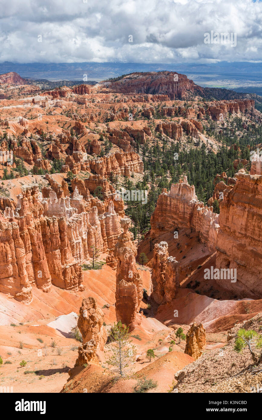 Hoodoos landscape from Inspiration Point. Bryce Canyon National Park ...