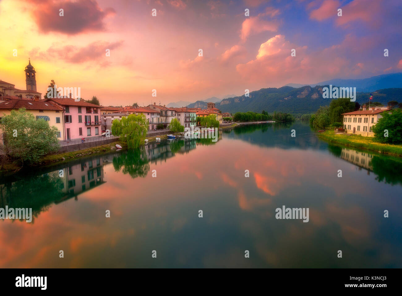 Sunset over brivio hi-res stock photography and images - Alamy