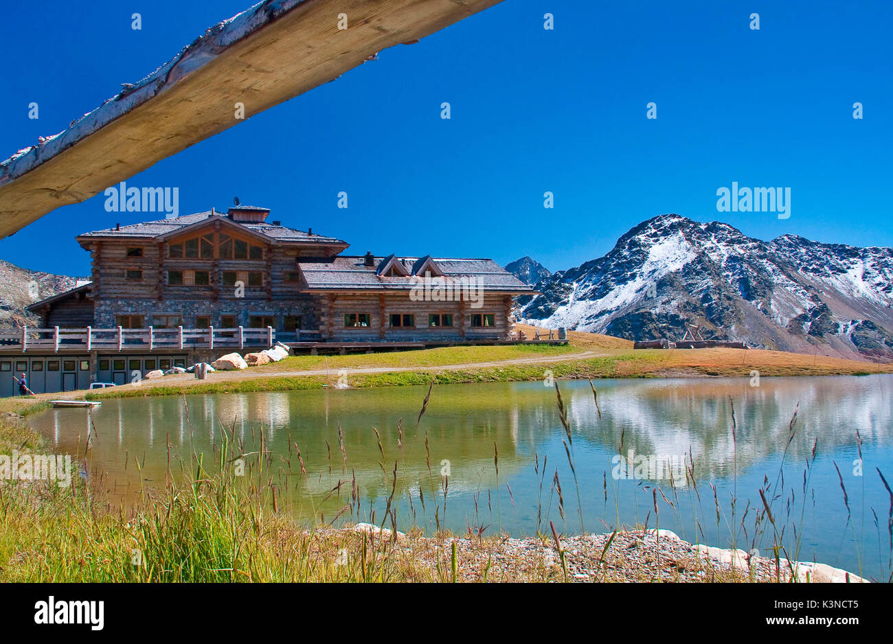 Sunny valley hi-res stock photography and images - Alamy