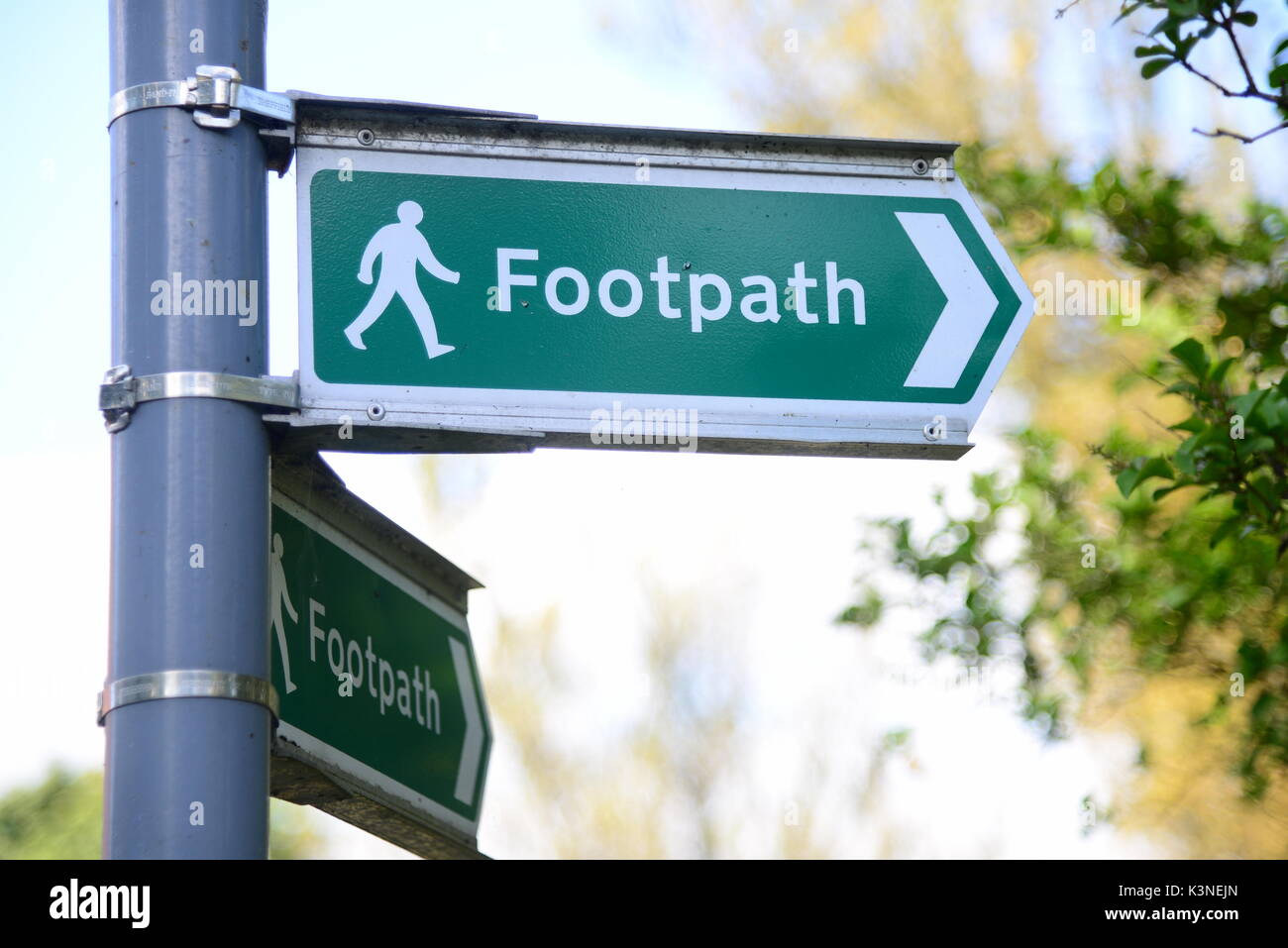 Footpath Signage High Resolution Stock Photography and Images - Alamy