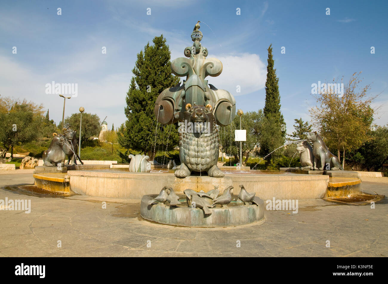 Lion foundry hi-res stock photography and images - Alamy