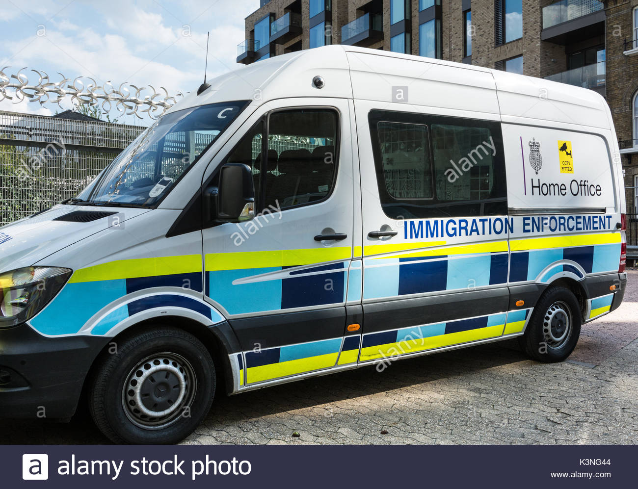 Immigration Enforcement Officers Stock Photos & Immigration Enforcement ...