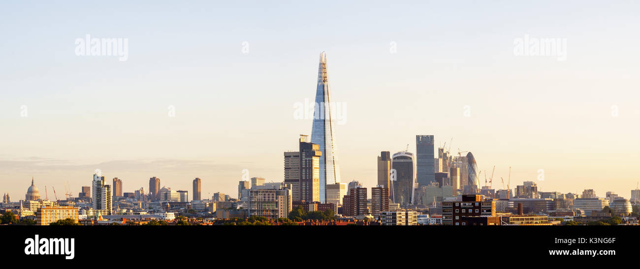 UK, London, High angle panoramic cityscape with view of St Paul's ...
