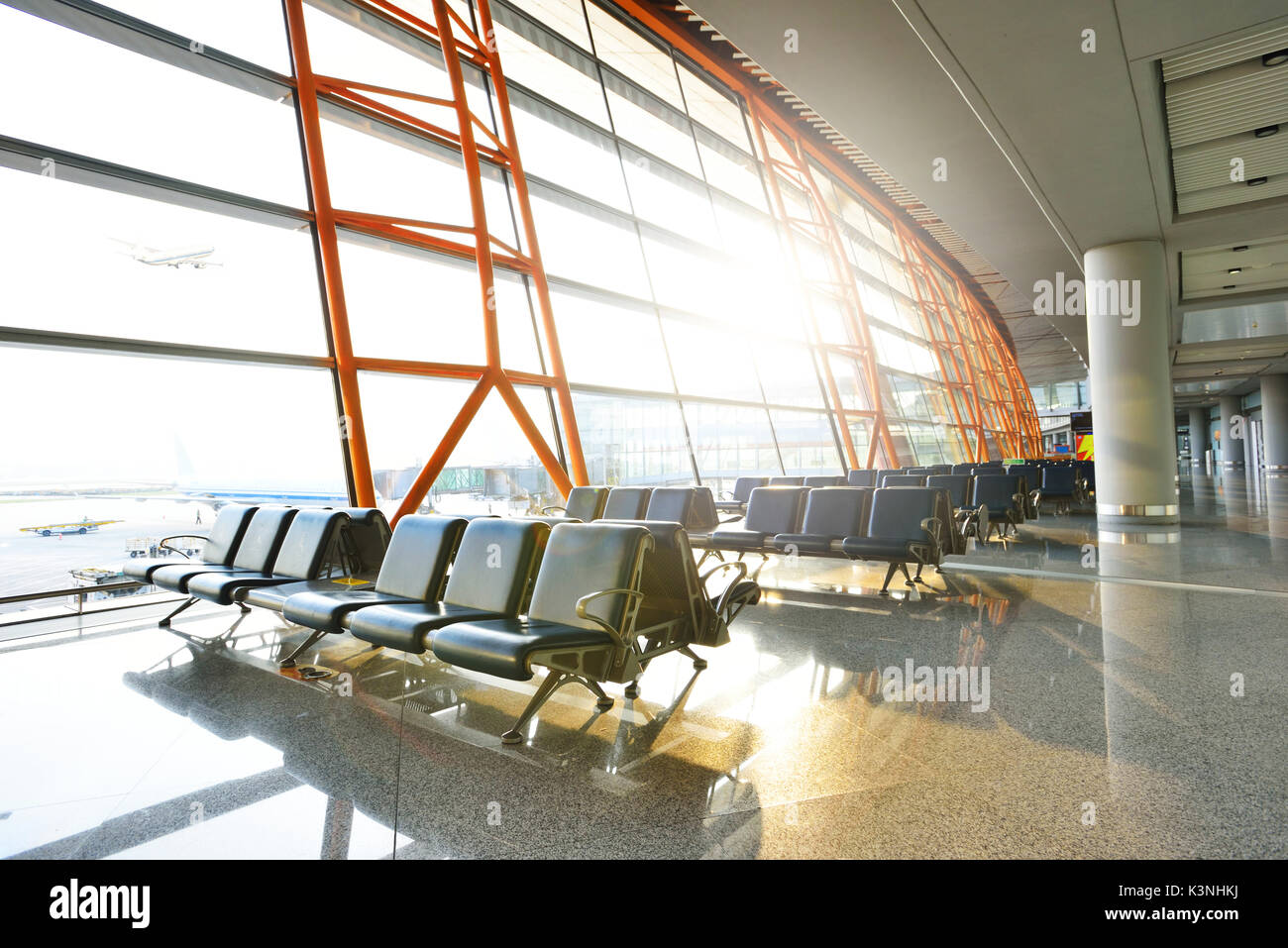 Seating area inside terminal hi-res stock photography and images - Alamy
