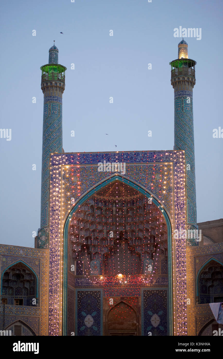 The Shah Mosque also known as Imam Mosque and Jaame' Abbasi Mosque ...