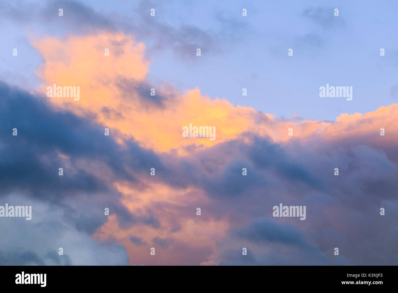 Colorful storm clouds hi-res stock photography and images - Alamy