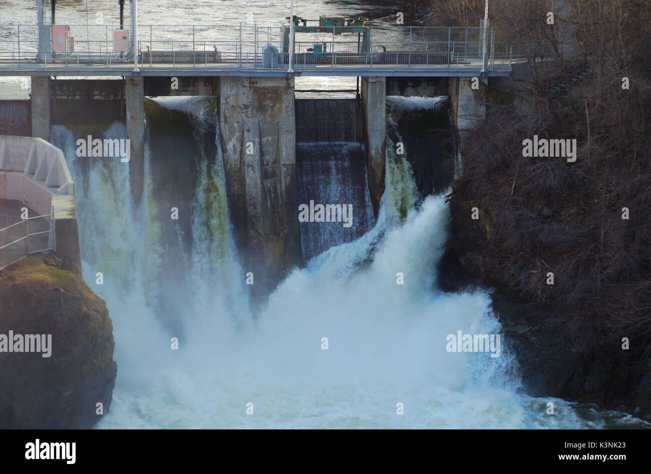 Hydroelectric power generation quebec hi-res stock photography and ...