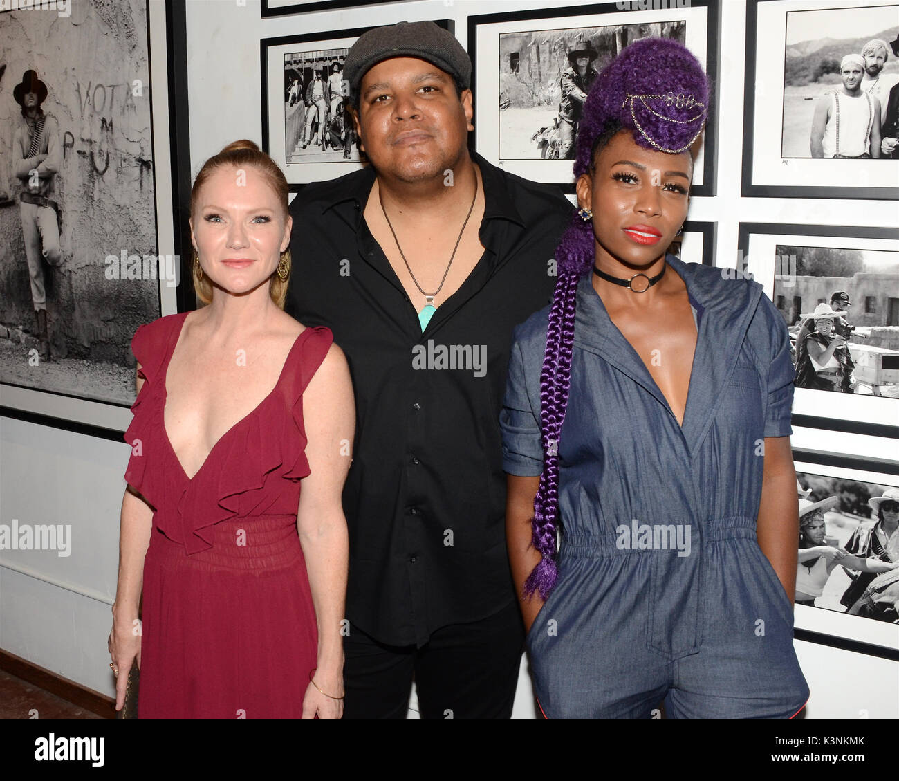 Singer songwriter chris pierce hi-res stock photography and images - Alamy