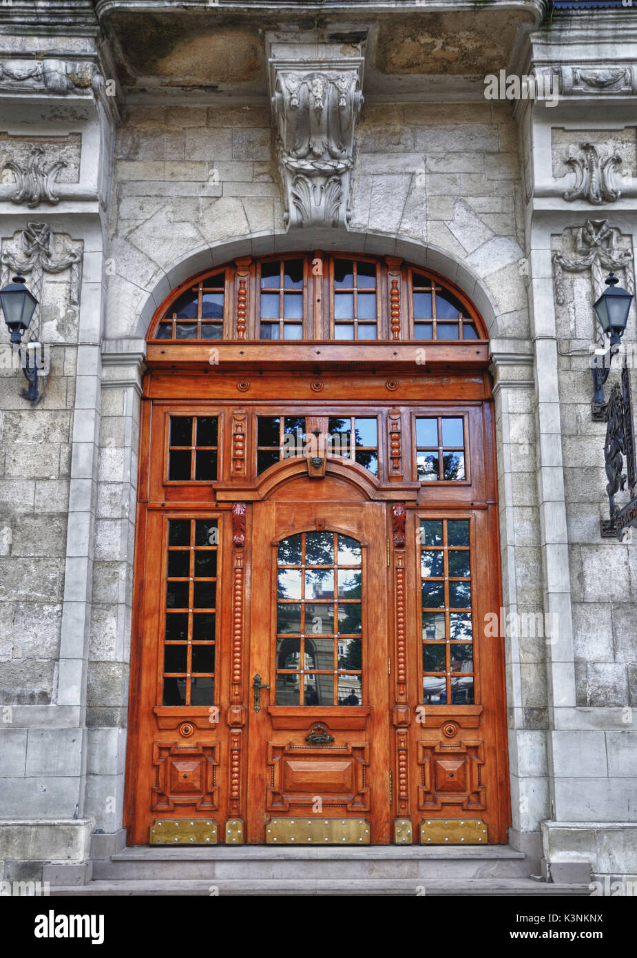 Brick inserts hi-res stock photography and images - Alamy