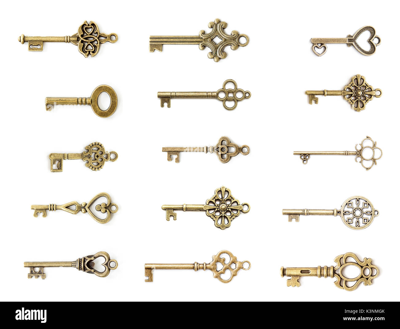 Vintage metal keys hi-res stock photography and images - Alamy