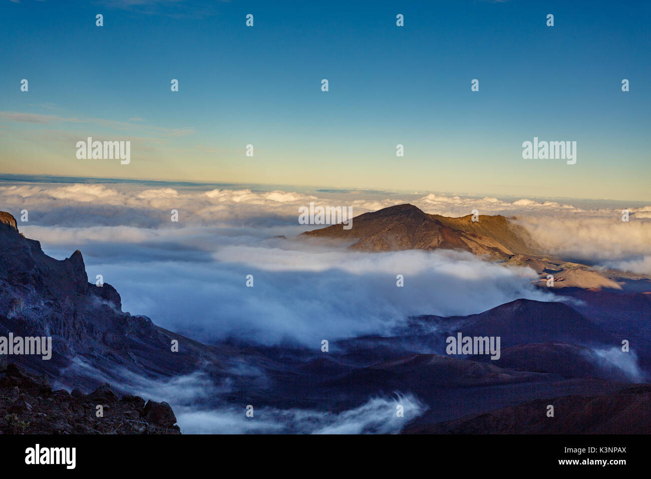 Volcano with fog hi-res stock photography and images - Alamy