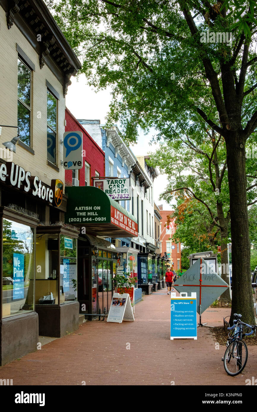 Dc living residential building hi-res stock photography and images - Alamy