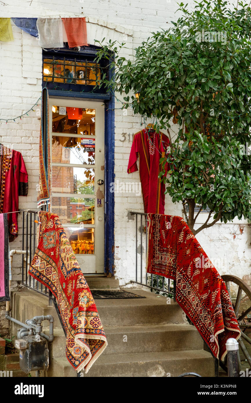 Private retail places hi-res stock photography and images - Alamy