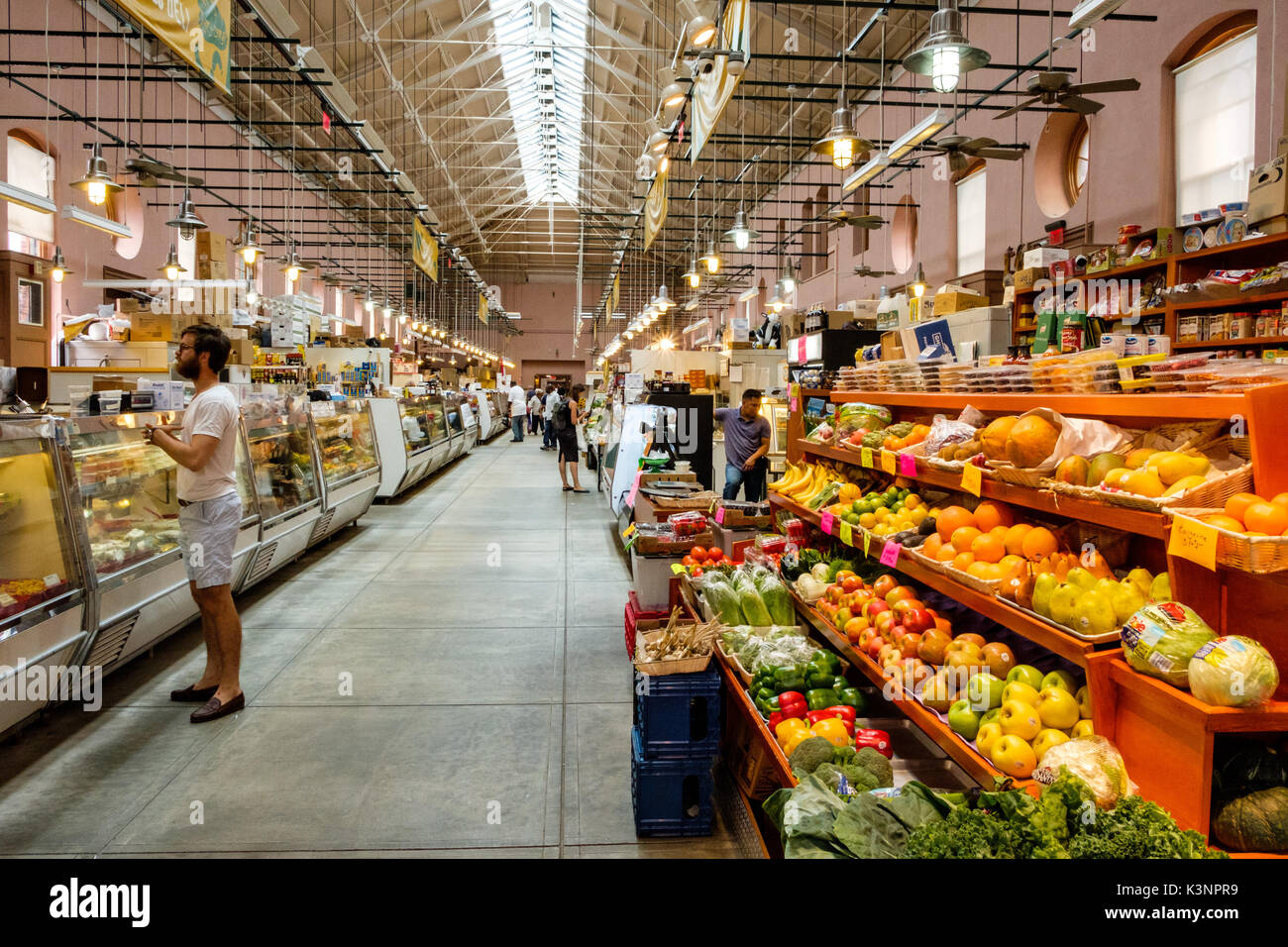 Eastern Market, 7th Street SE, Washington DC Stock Photo - Alamy