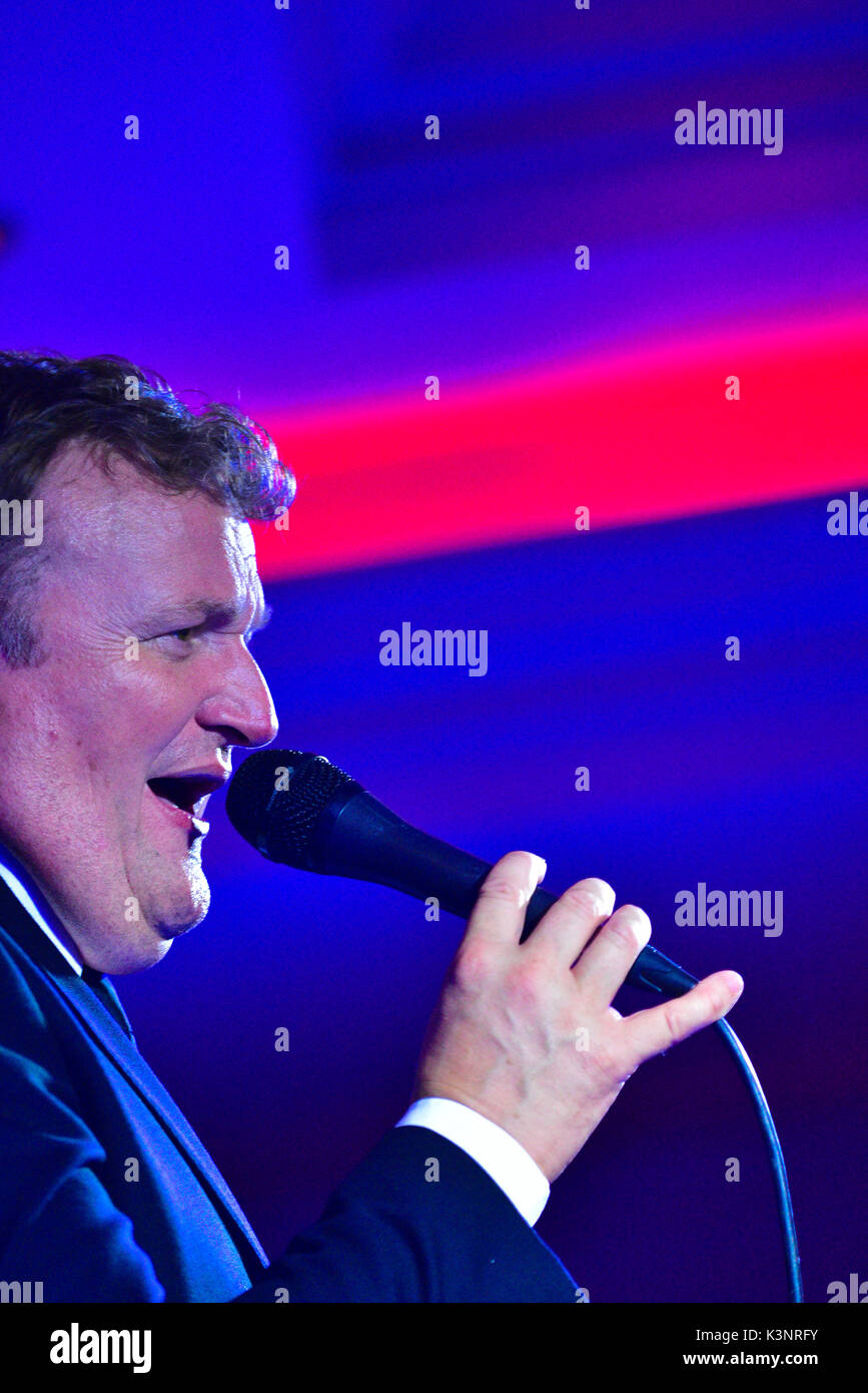 Jimmy buckley hi-res stock photography and images - Alamy