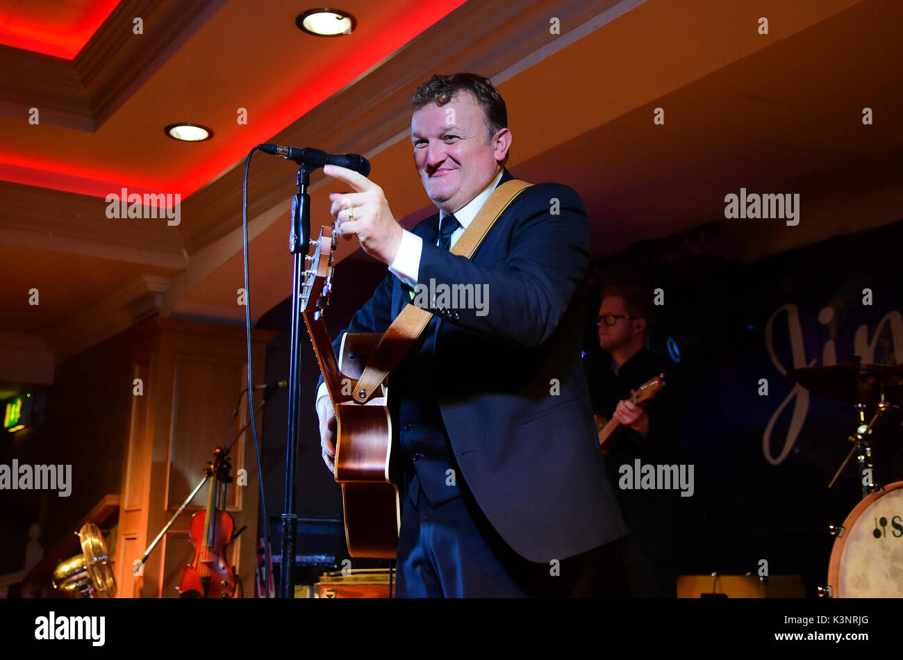 Worldwide acclaimed Country and Irish Music star Jimmy Buckley live on ...