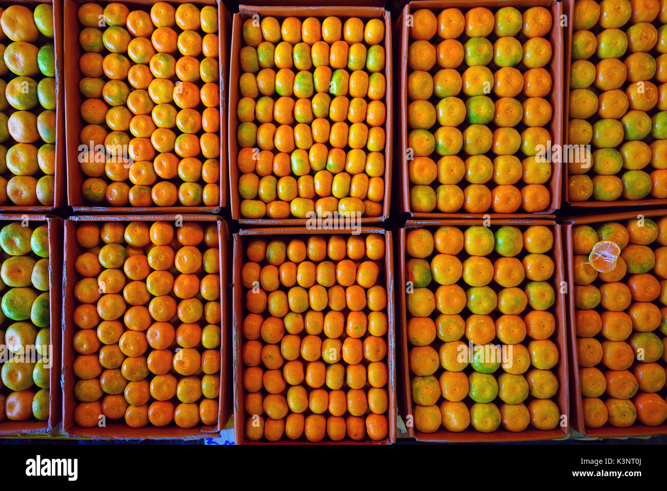 Crates of Jeju mandarin tangerines at a farmers market in South Korea ...