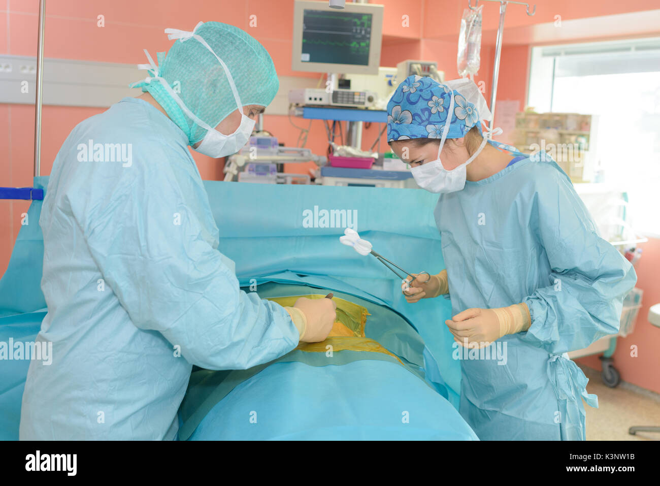 Scrub team hi-res stock photography and images - Alamy