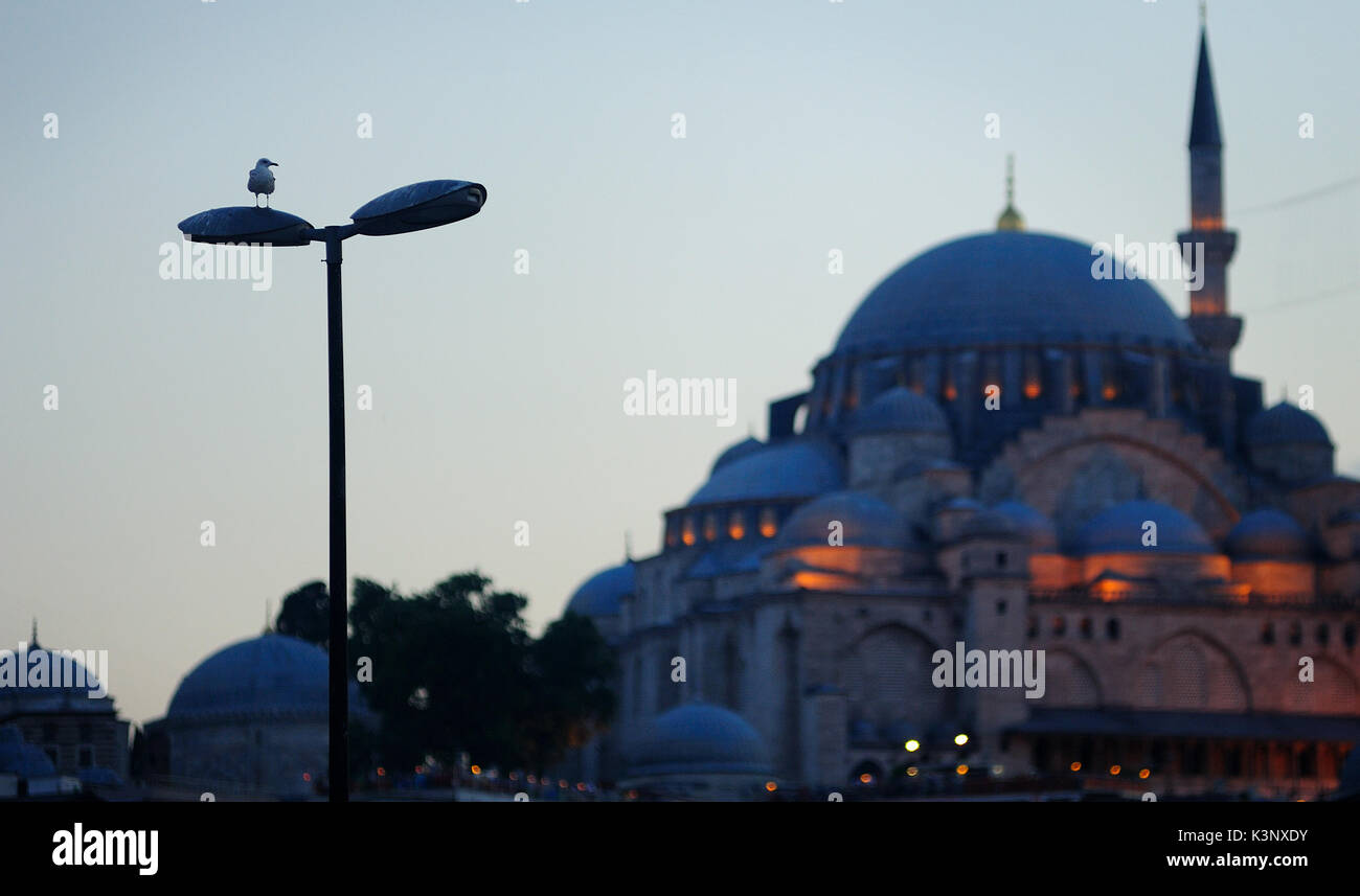The Blue Mosque at sunset in Istanbul,Turkey Stock Photo - Alamy
