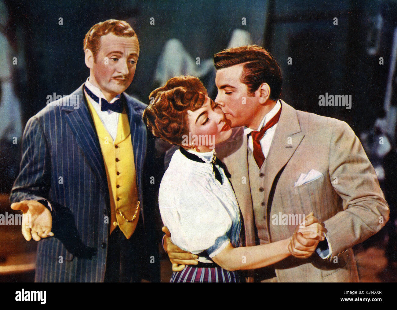 THE TOAST OF NEW ORLEANS [US 1950] [L-R] DAVID NIVEN, KATHRYN GRAYSON ...