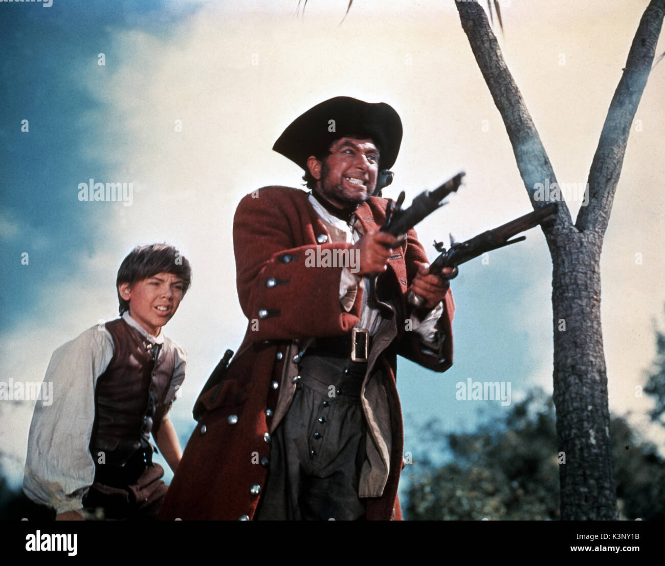 Robert newton treasure island 1950 hi-res stock photography and images ...