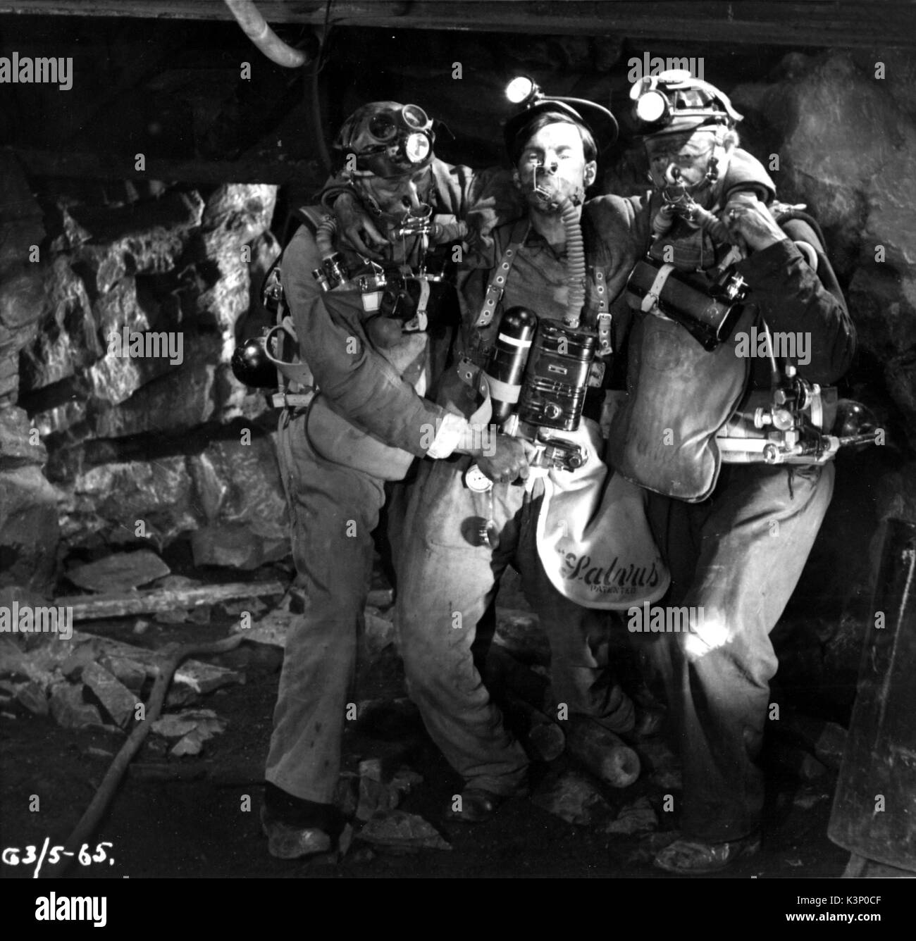 THE BRAVE DON'T CRY [BR 1952] Date: 1952 Stock Photo - Alamy